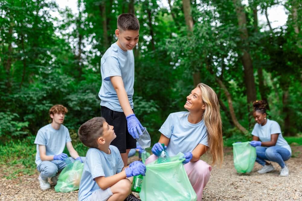 10 Ways To Contribute To Your Community | Habitat for Humanity